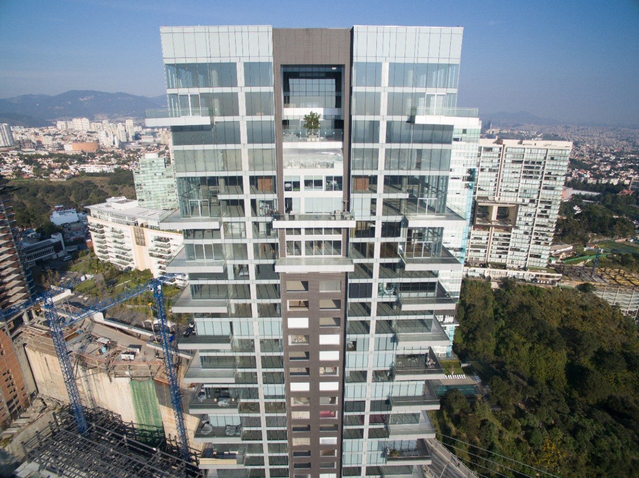 Vidalta Torre Lux | Guardian Glass